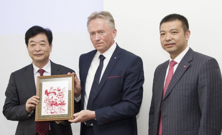 Jmenuji se Wu. James Wu - Sinopsis